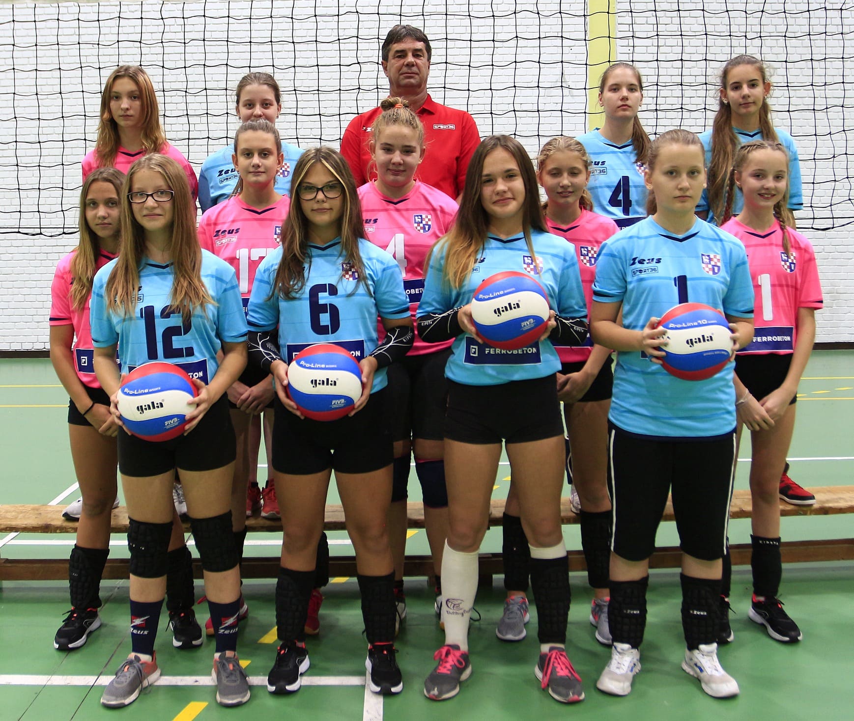 Szép volt lányok! - DSE Röplabda Akadémia